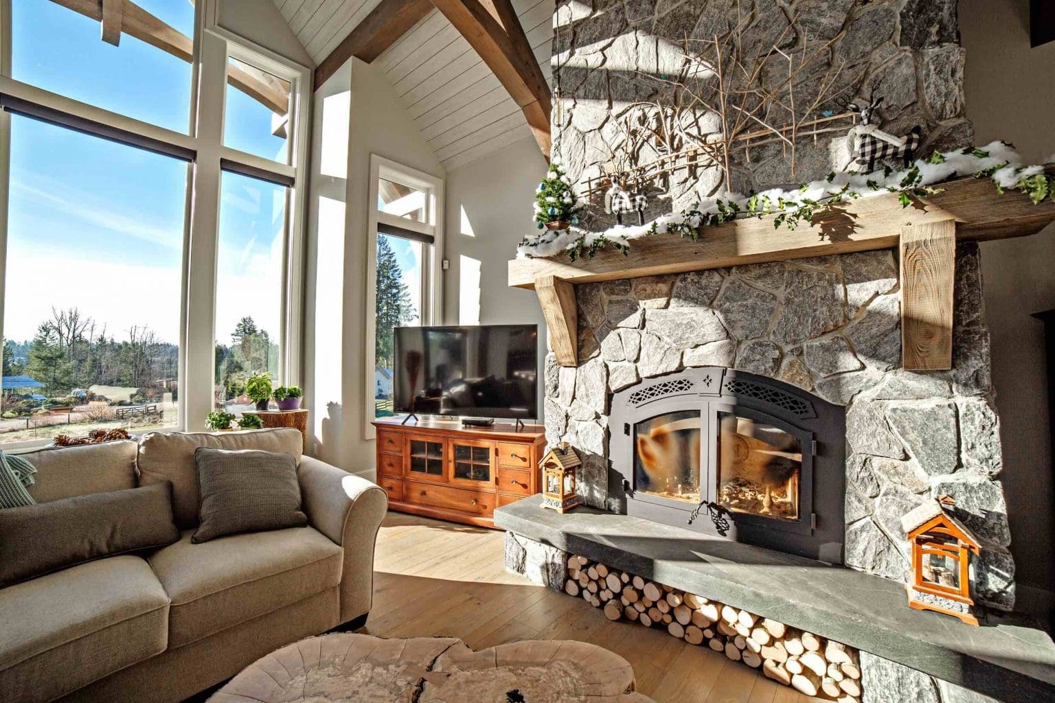 Fraser Valley Timber Frame - Artisan Custom Log Homes
