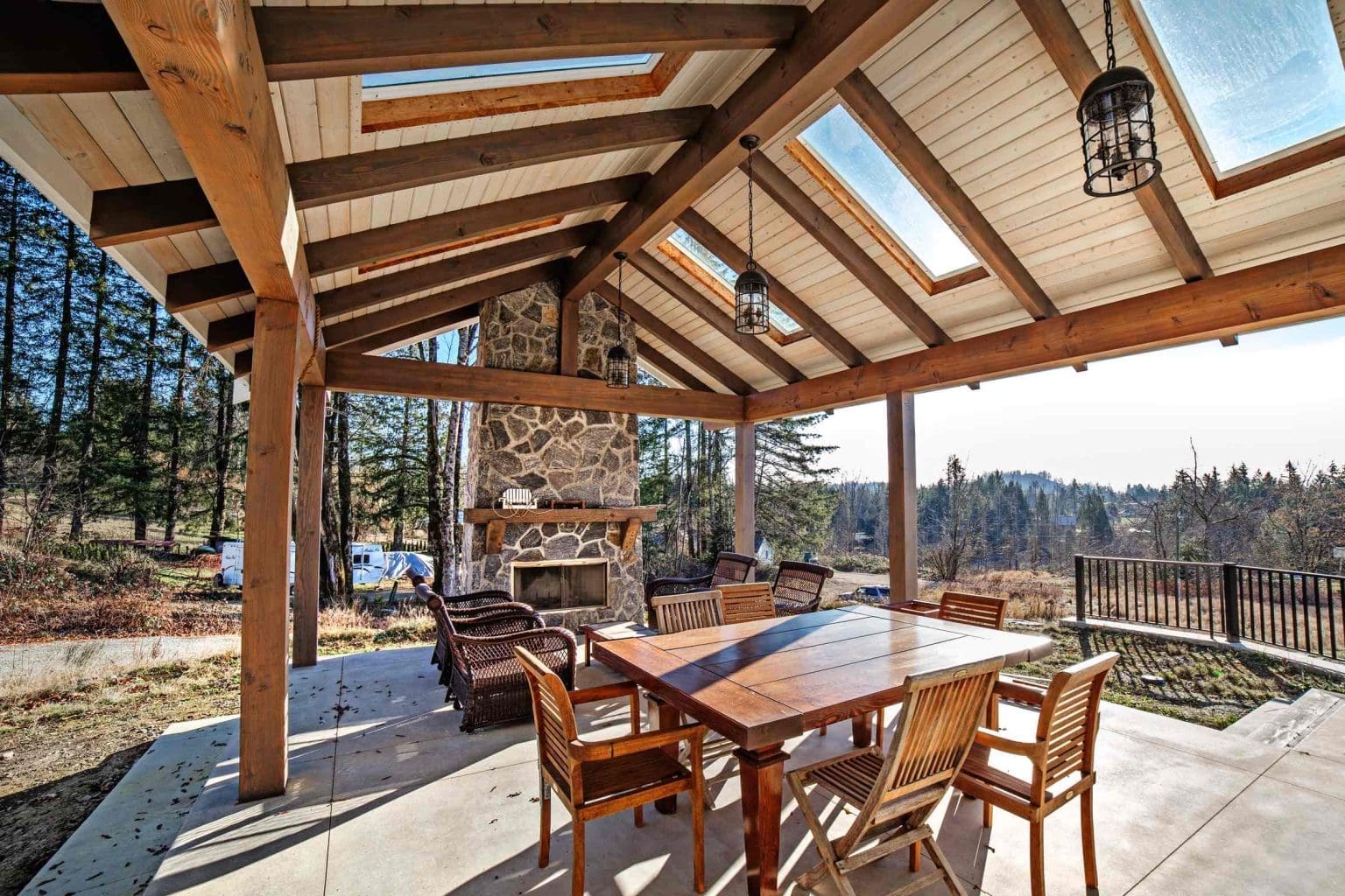 Fraser Valley Timber Frame - Artisan Custom Log Homes