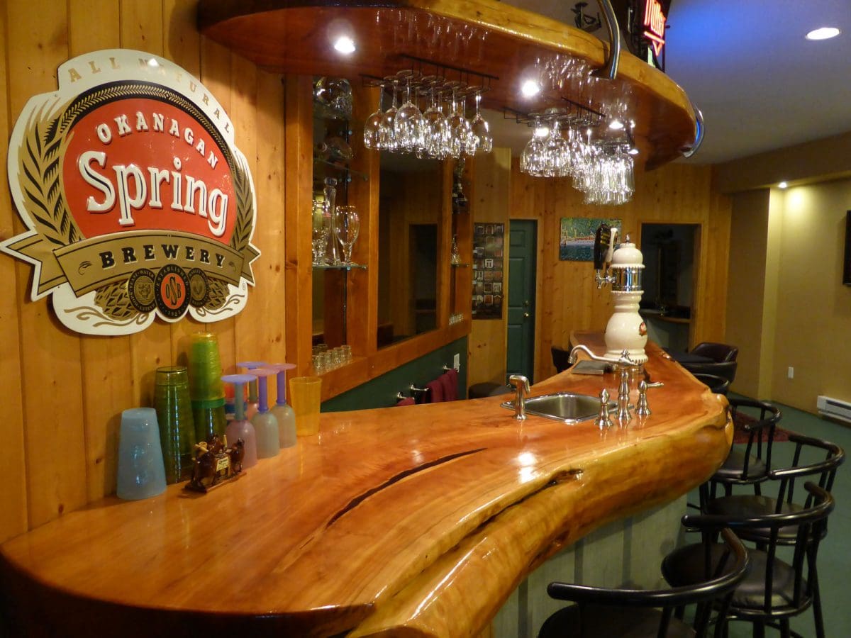 Artisan Show Home - Artisan Custom Log Homes