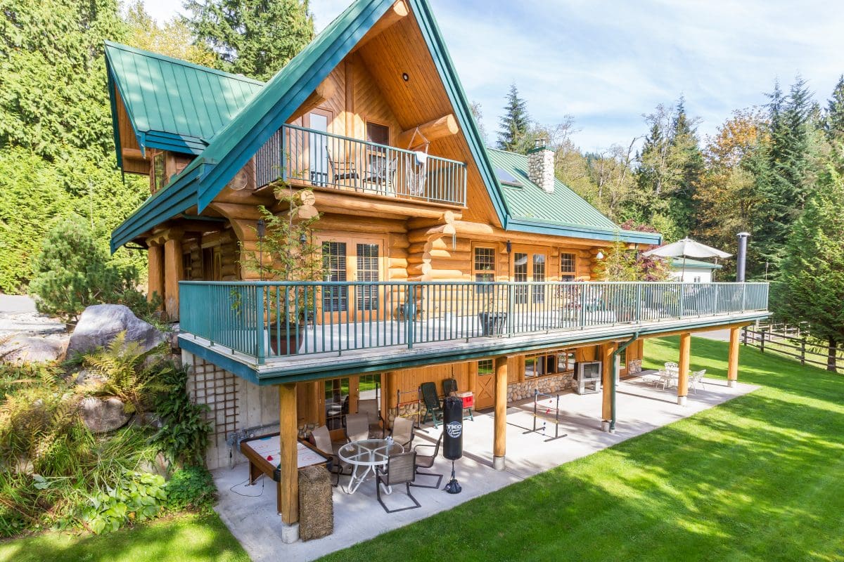 Build your Full Scribe Log Home | Artisan Custom Log Homes